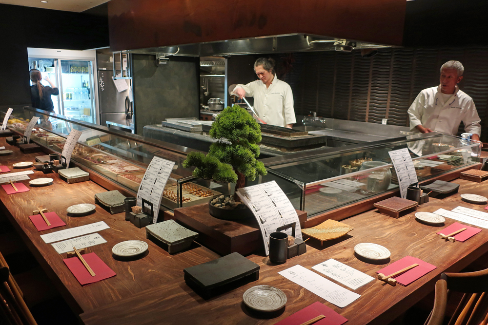 鳥貴族／海外展開拡大で「焼とりの八兵衛」「焼鳥 市松」と提携 | 流通ニュース